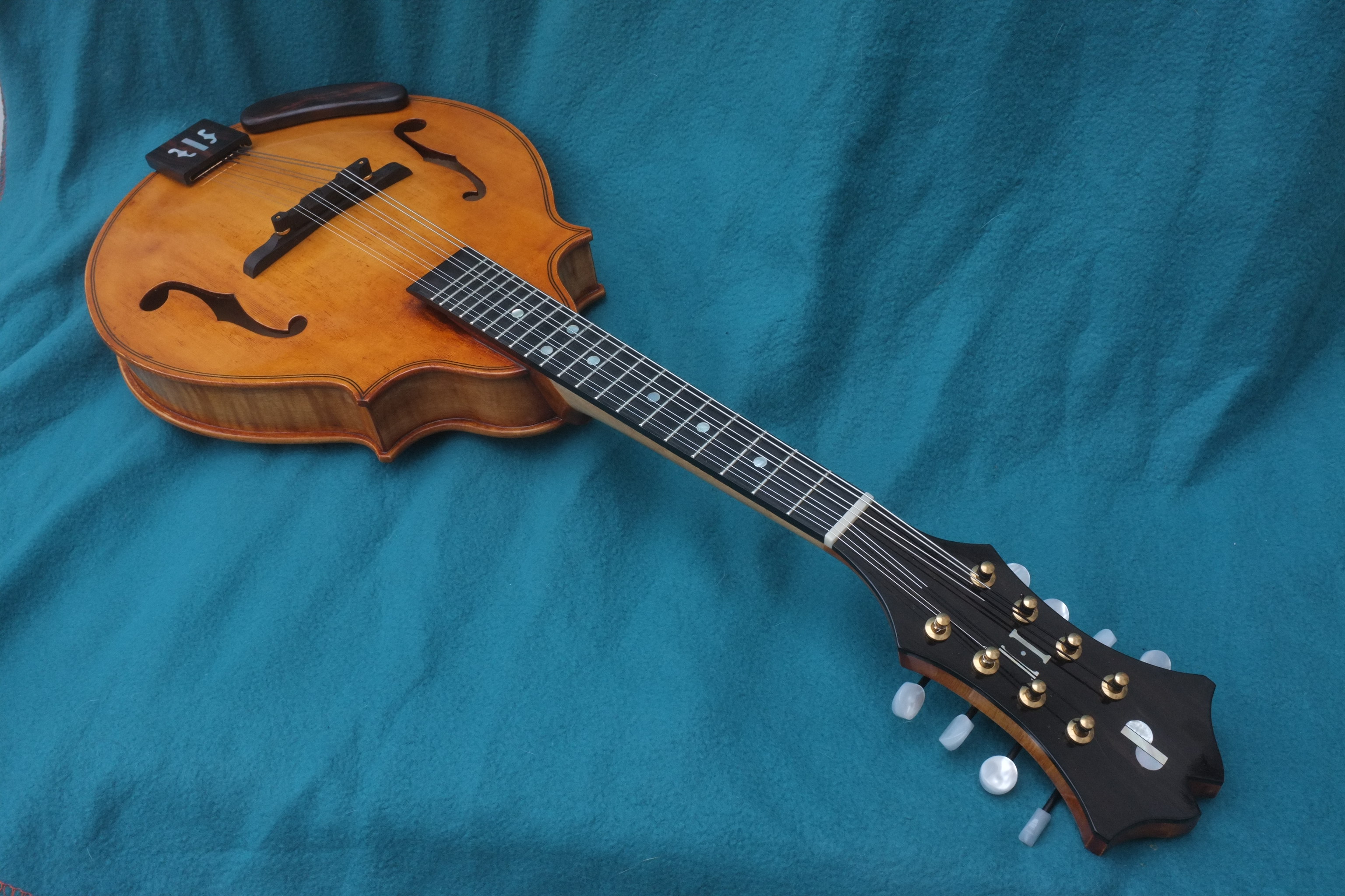 Instruments – Chris Pritchett Mandolins